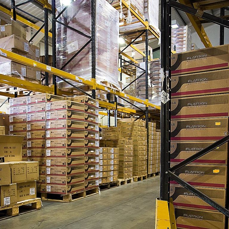 Quelle solution de rangement pour un entrepôt ou un atelier